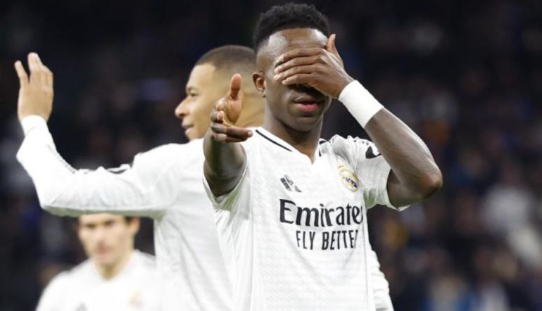 Real Madrid to receive €350m offer for superstar player - report ...