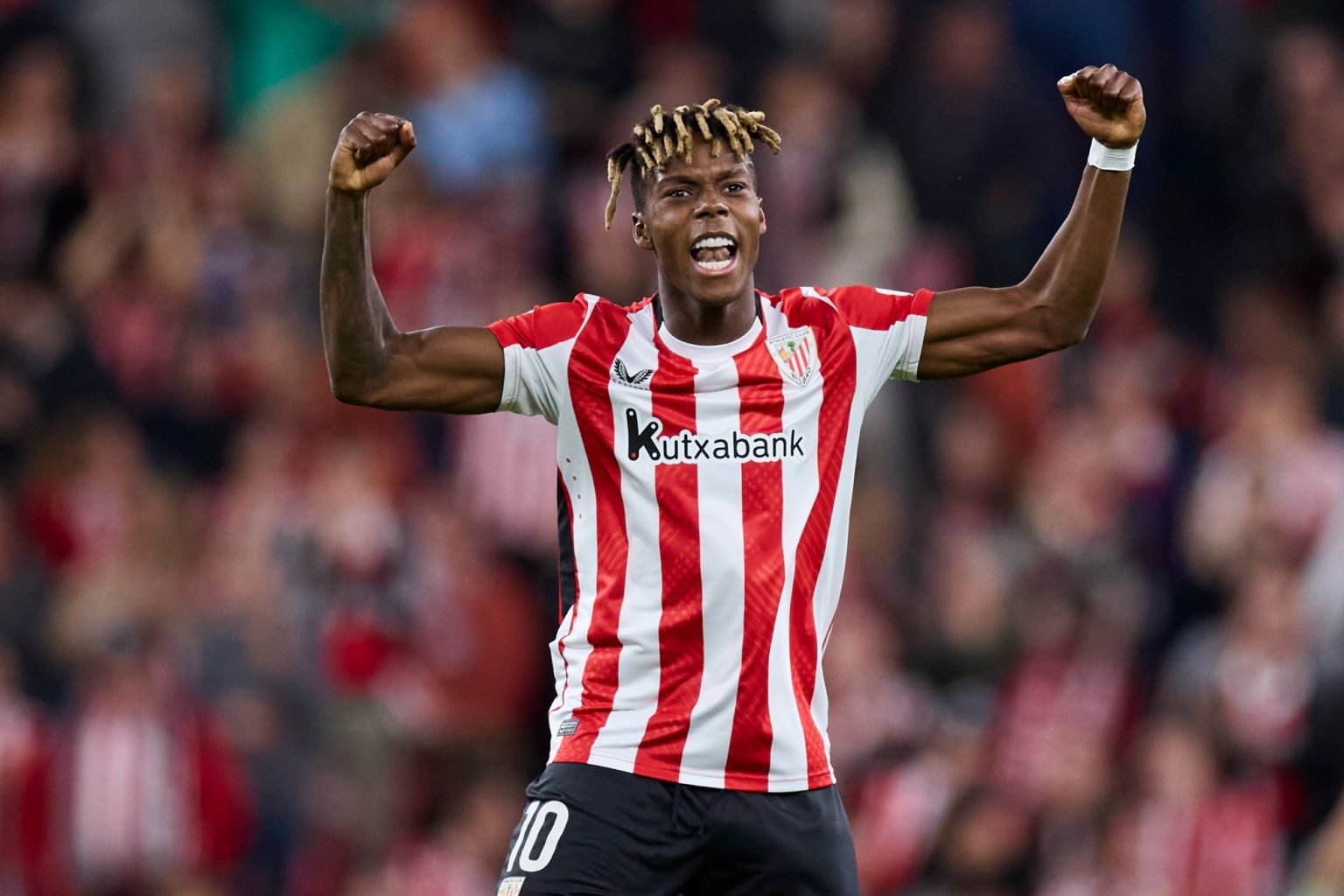 Nico Williams rejects Barcelona to sign contract renewal with Athletic ...