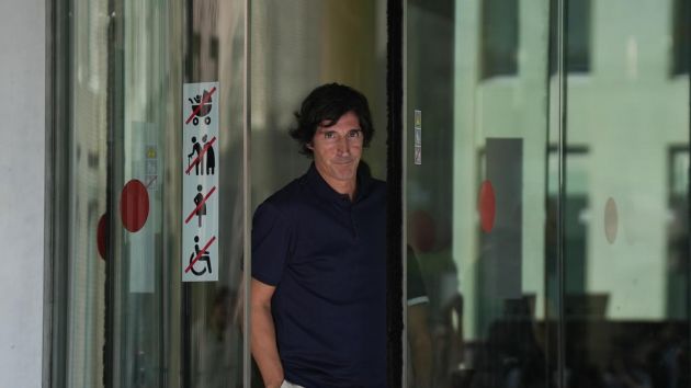 Javier Enriquez testifies against Barcelona and father in corruption case