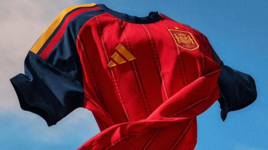 Spain release vintage look home kit for 2026 World Cup - Football España